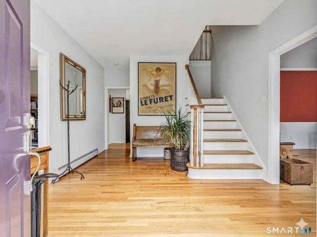 house with 4 bedroom, Stratford CT ES103187880