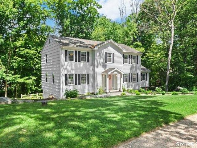 house with 4 bedroom, Stratford CT ES104757535