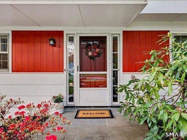 house with 4 bedroom, Stratford CT ES104075919