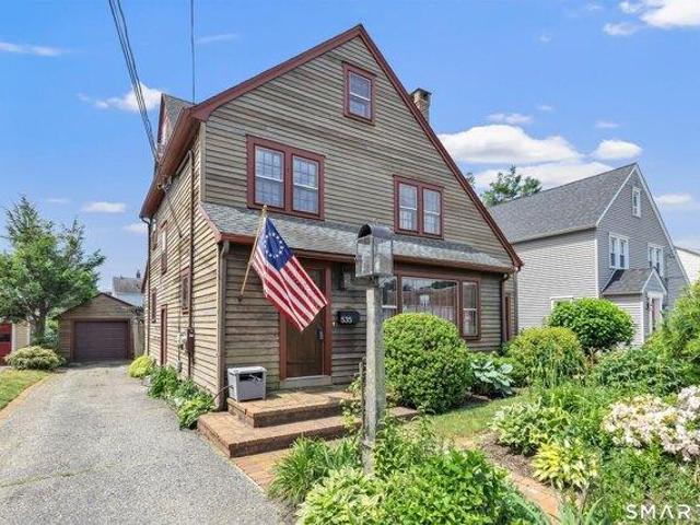 house with 4 bedroom, Stratford CT ES104075992