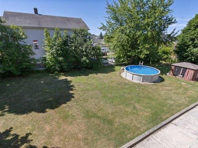 house with 4 bedroom, Stratford CT ES104151647