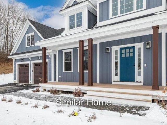 house with 4 bedroom, Stratham NH DS102776493