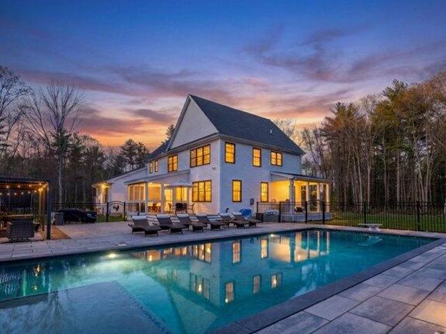house with 4 bedroom, Stratham NH DS103188050