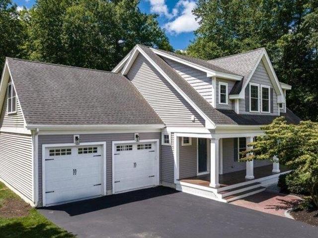 house with 4 bedroom, Stratham NH DS103966662