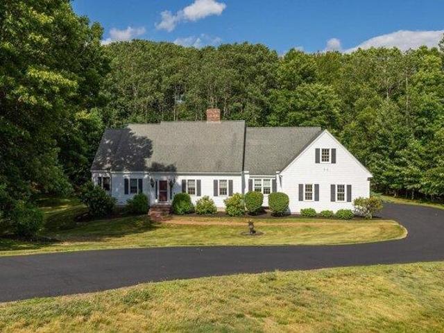 house with 4 bedroom, Stratham NH DS104411022