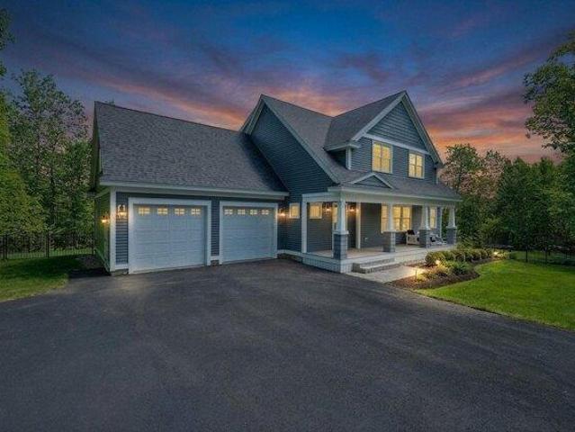 house with 4 bedroom, Stratham NH ES103017867