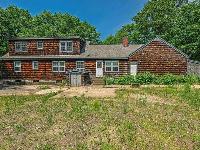 house with 4 bedroom, Stratham NH ES103431893