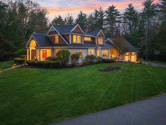 house with 4 bedroom, Stratham NH ES103436385