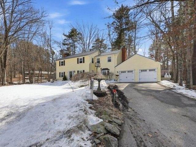 house with 4 bedroom, Sturbridge MA DLS102800069