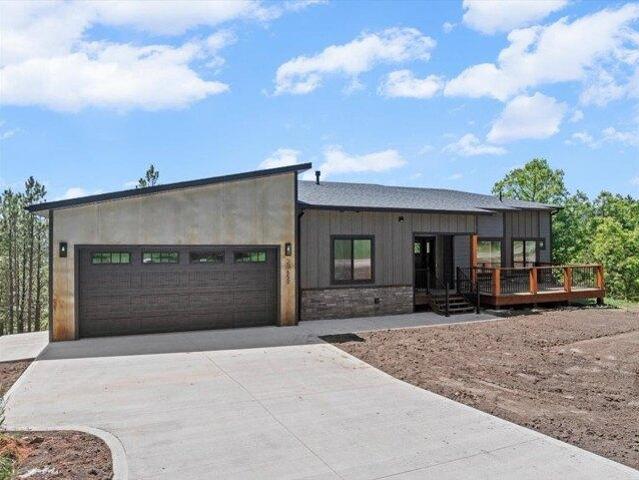 house with 4 bedroom, Sturgis SD DS93136252