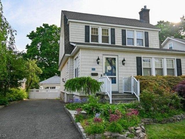 house with 4 bedroom, Summit NJ DS102726319