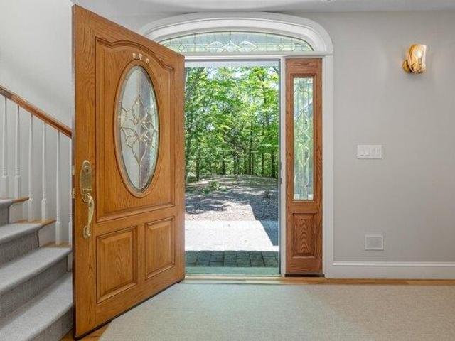 house with 4 bedroom, Sunapee NH DS104010399