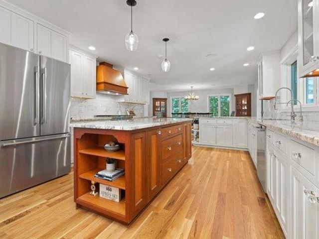 house with 4 bedroom, Sunapee NH ES105095568