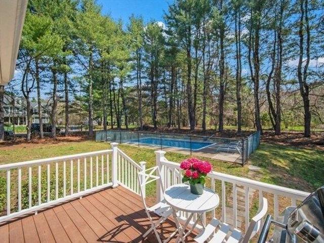 house with 4 bedroom, Sudbury MA DLS102529175