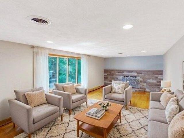 house with 4 bedroom, Sudbury MA DS102530315