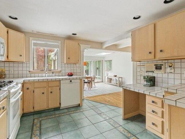 house with 4 bedroom, Sudbury MA DS102962416