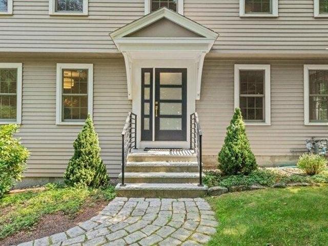 house with 4 bedroom, Sudbury MA ES105114535