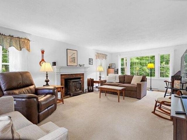 house with 4 bedroom, Sudbury MA ES103807595