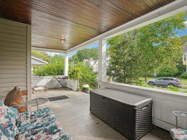 house with 4 bedroom, Suffern NY ES103623615
