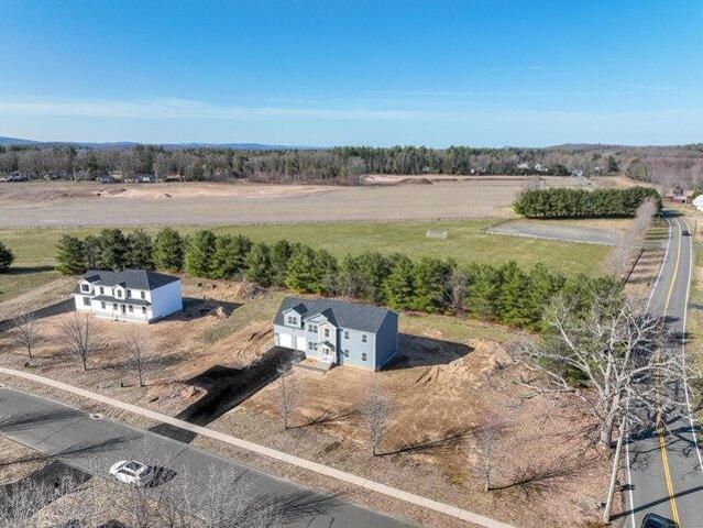 house with 4 bedroom, Suffield CT DLS102560147