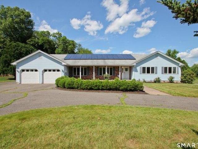 house with 4 bedroom, Suffield CT DS104481167