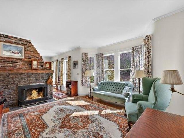 house with 4 bedroom, Sugar Hill NH ES104540489