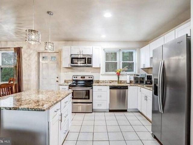 house with 4 bedroom, Suitland MD DS103627801