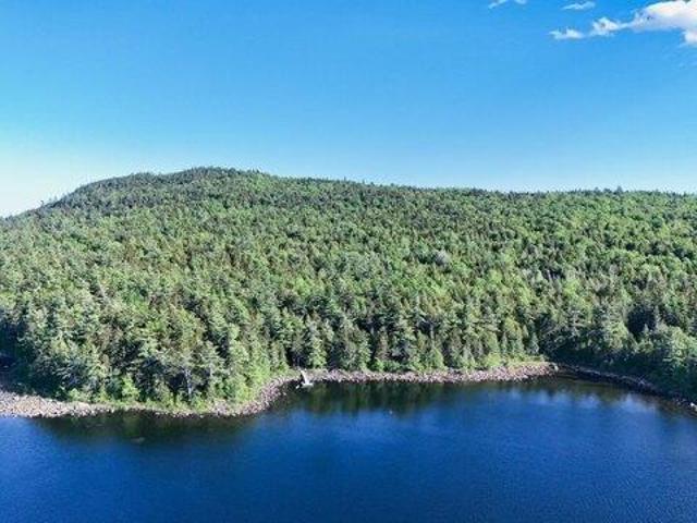 house with 4 bedroom, Sullivan ME ES105125337