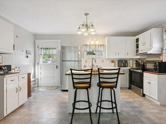 house with 4 bedroom, Sullivan ME ES105125426