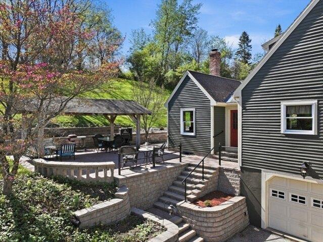 house with 4 bedroom, Sutton MA DLS102445552