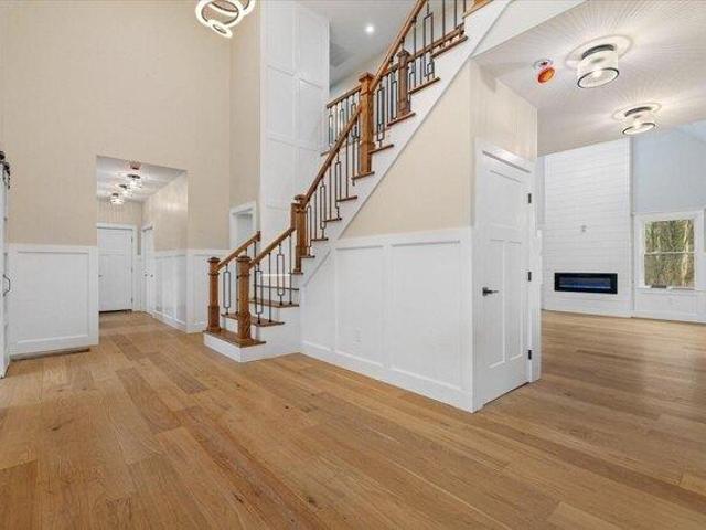 house with 4 bedroom, Sutton MA DS102447649