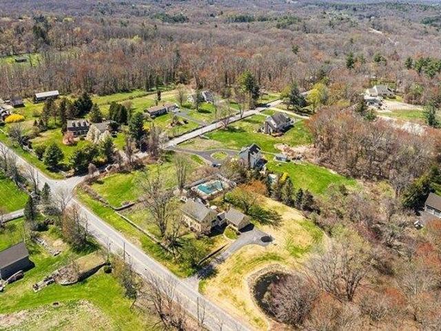 house with 4 bedroom, Sutton MA DS102528111
