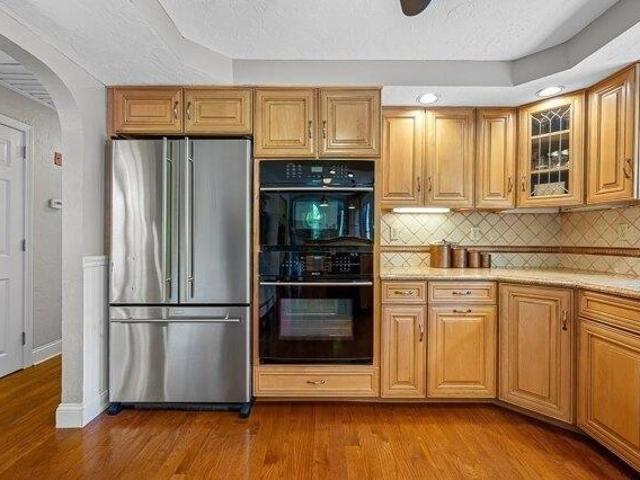 house with 4 bedroom, Sutton MA ES104480682