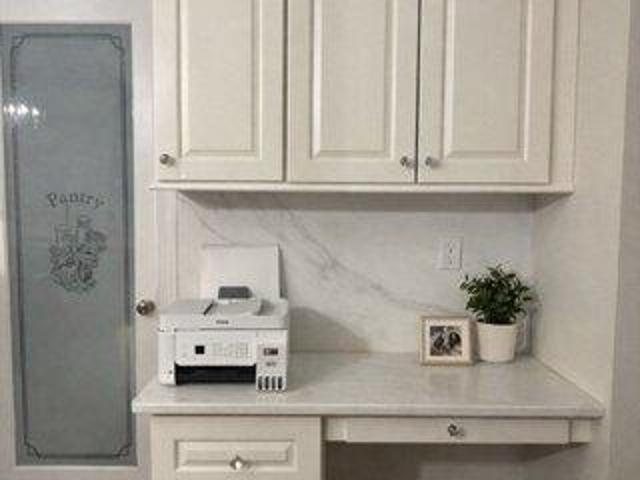 house with 4 bedroom, Sutton MA ES105096157