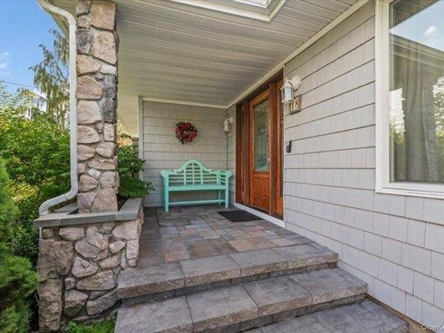 house with 4 bedroom, Syosset NY DS103624712