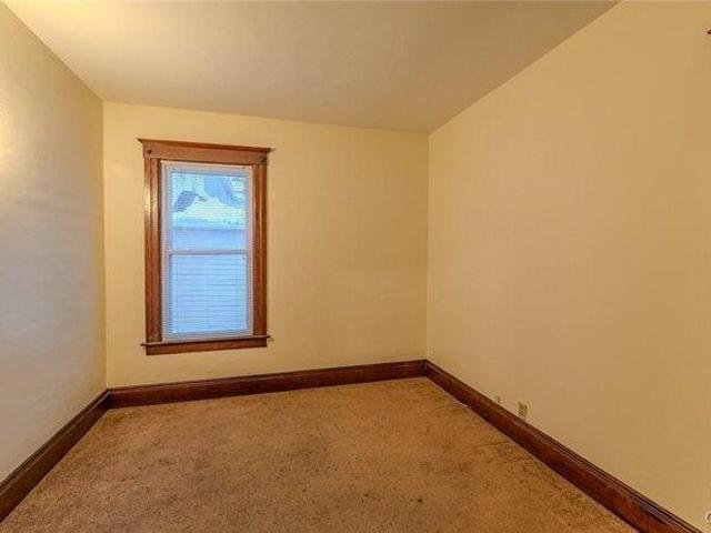 house with 4 bedroom, Syracuse NY ES103624220