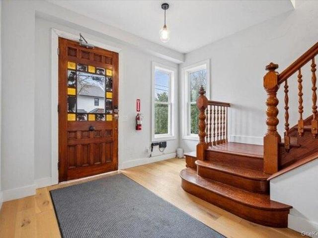 house with 5 bedroom, Tarrytown NY DLS102562863