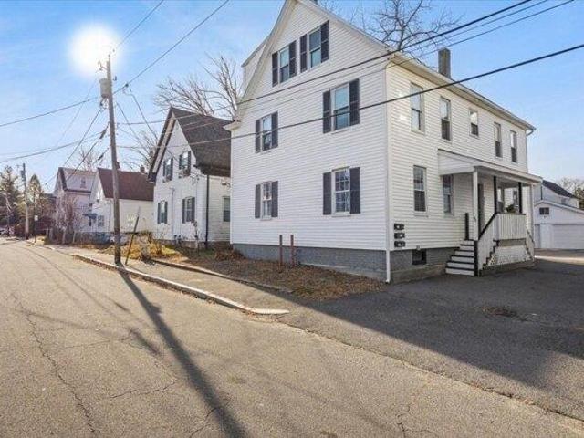 house with 5 bedroom, Taunton MA ES104007540
