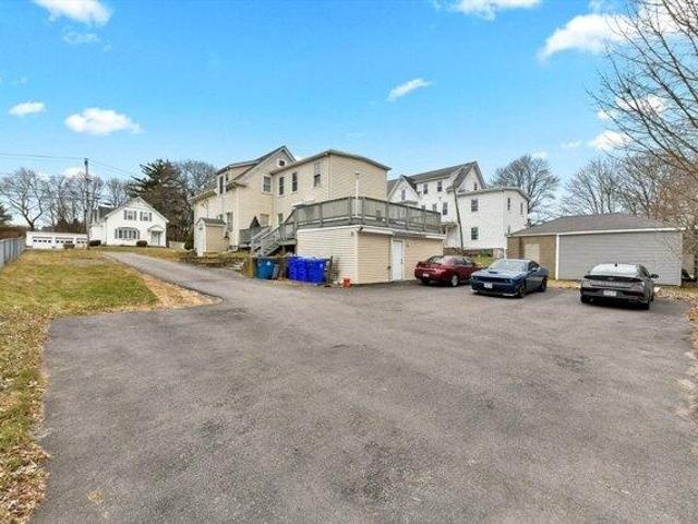 house with 5 bedroom, Taunton MA ES104791610