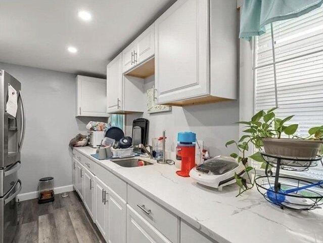 house with 5 bedroom, Taunton MA ES103069264