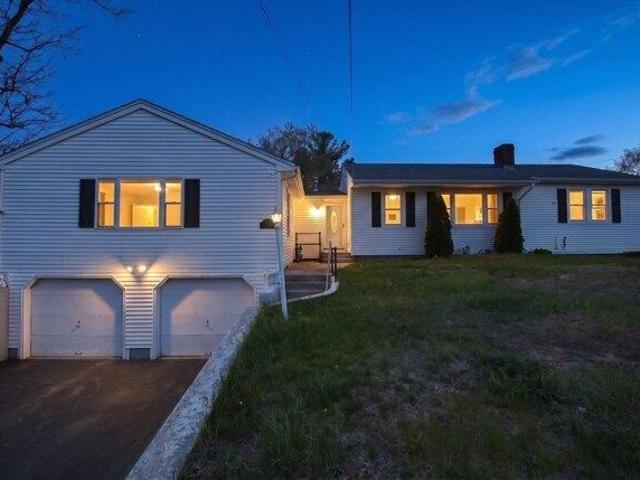 house with 5 bedroom, Tewksbury MA ES103495979