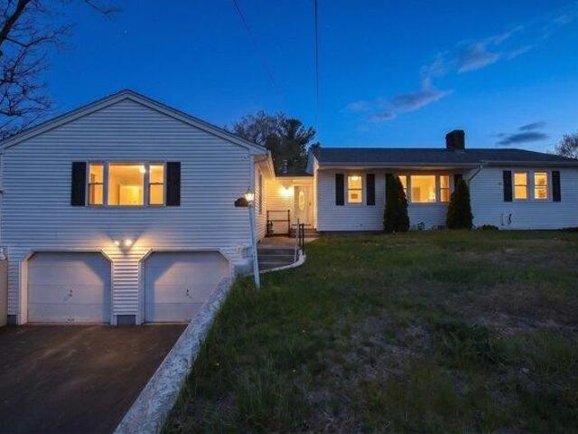 house with 5 bedroom, Tewksbury MA ES105387234