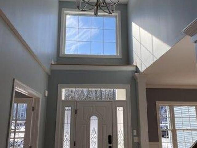 house with 5 bedroom, Tolland CT DLS102345433