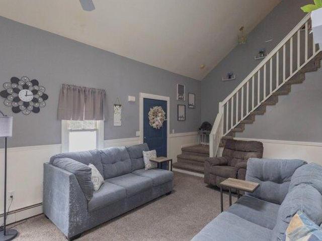 house with 5 bedroom, Topsham ME DLS102728282