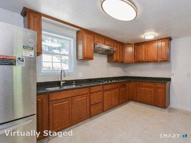 house with 5 bedroom, Torrington CT DS102727713