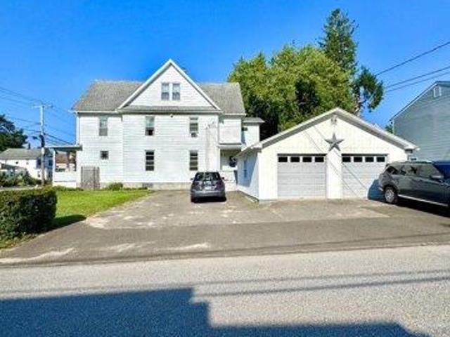 house with 5 bedroom, Torrington CT ES105122697