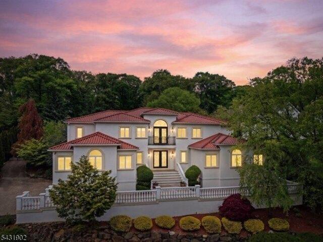 house with 5 bedroom, Totowa NJ DLS102284871