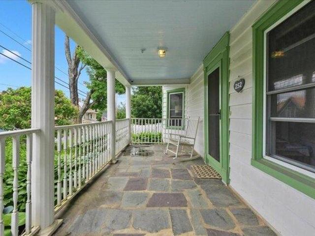 house with 5 bedroom, Troy VT ES103433673