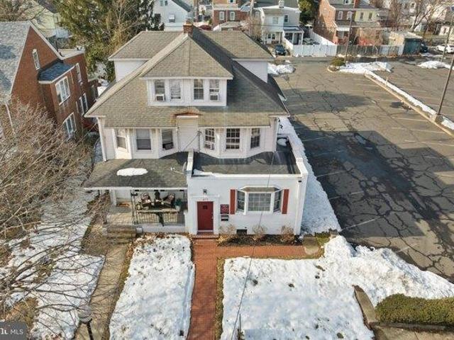 house with 5 bedroom, Trenton NJ DLS101602120