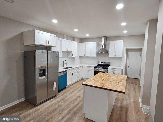 house with 5 bedroom, Trenton NJ ES105207154